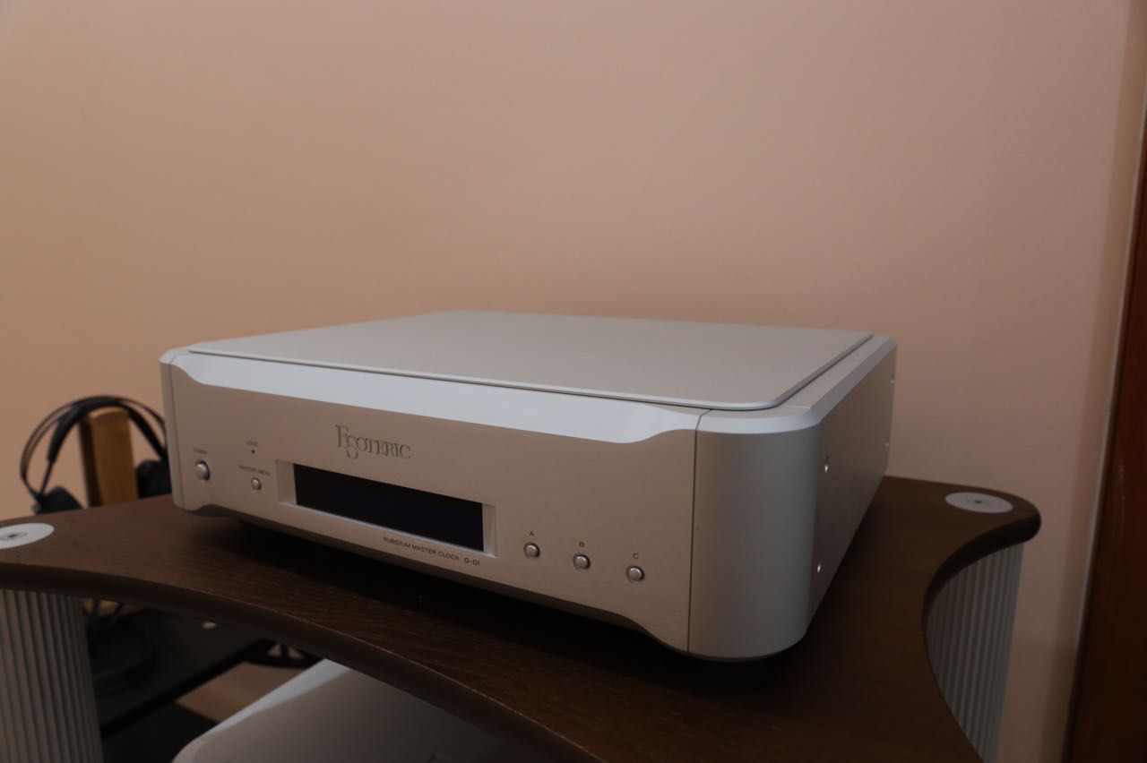 Esoteric Grandioso 4 piece stack + G01 clock for sale - Stereo, Home ...