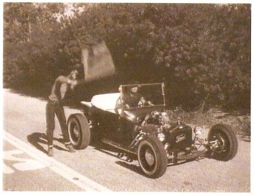 Hot Rod History - Norm Grabowski/Tommy Ivo T's | Retro Rides